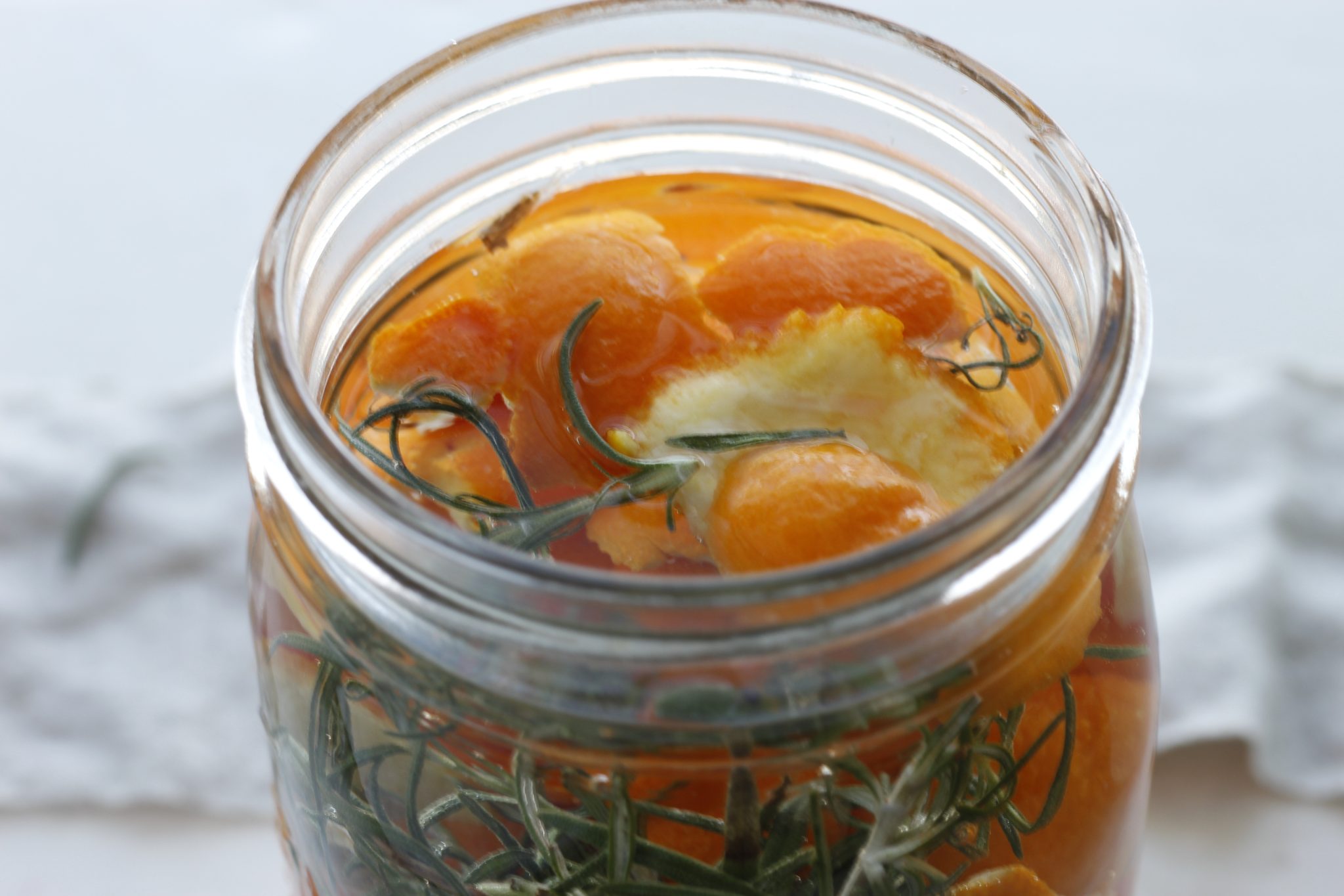 A Simple Recipe For Orange-Rosemary Cleaner That Really Works ...
